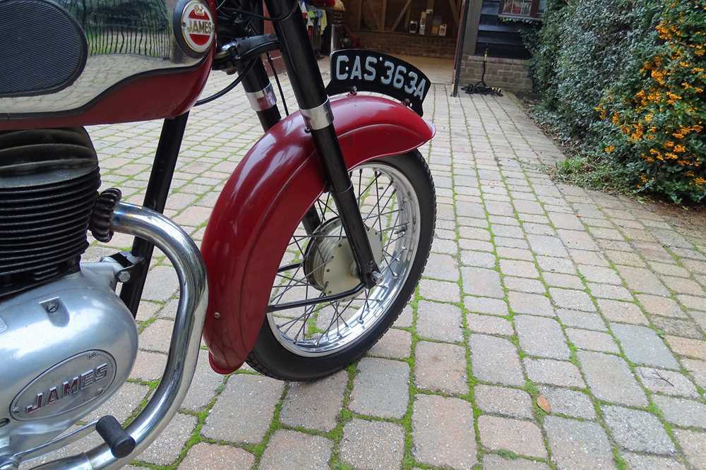 1963 James Commodore